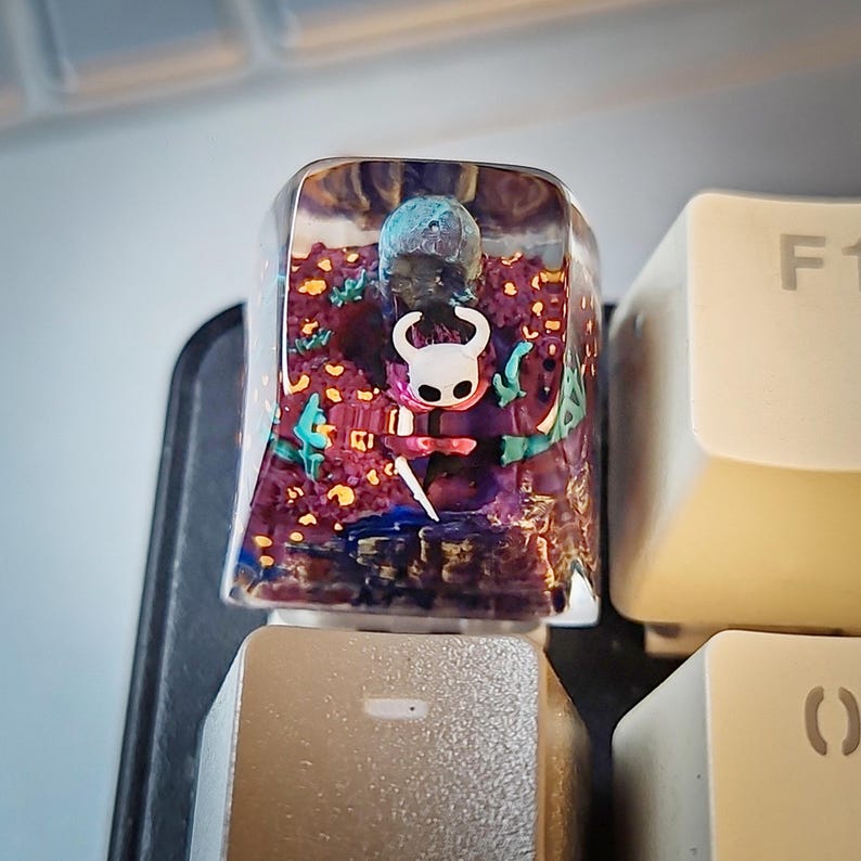 Ho.llow K.ni.ght Artisan Keycap, Resin Keycap for Handmade Gift ...