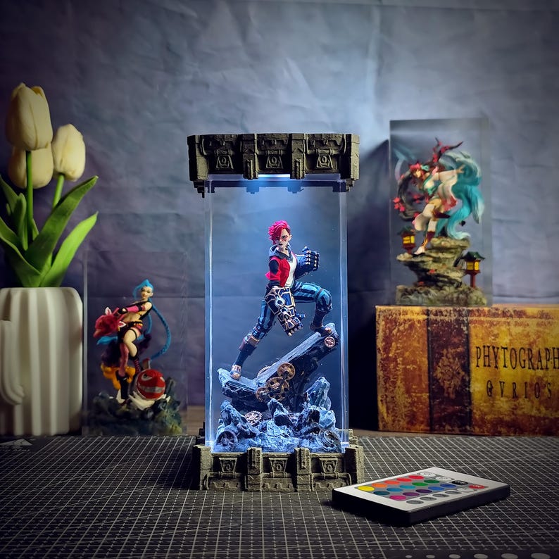 Vi Arcane Resin Lamp | League of Legends Inspired Epoxy Light ...