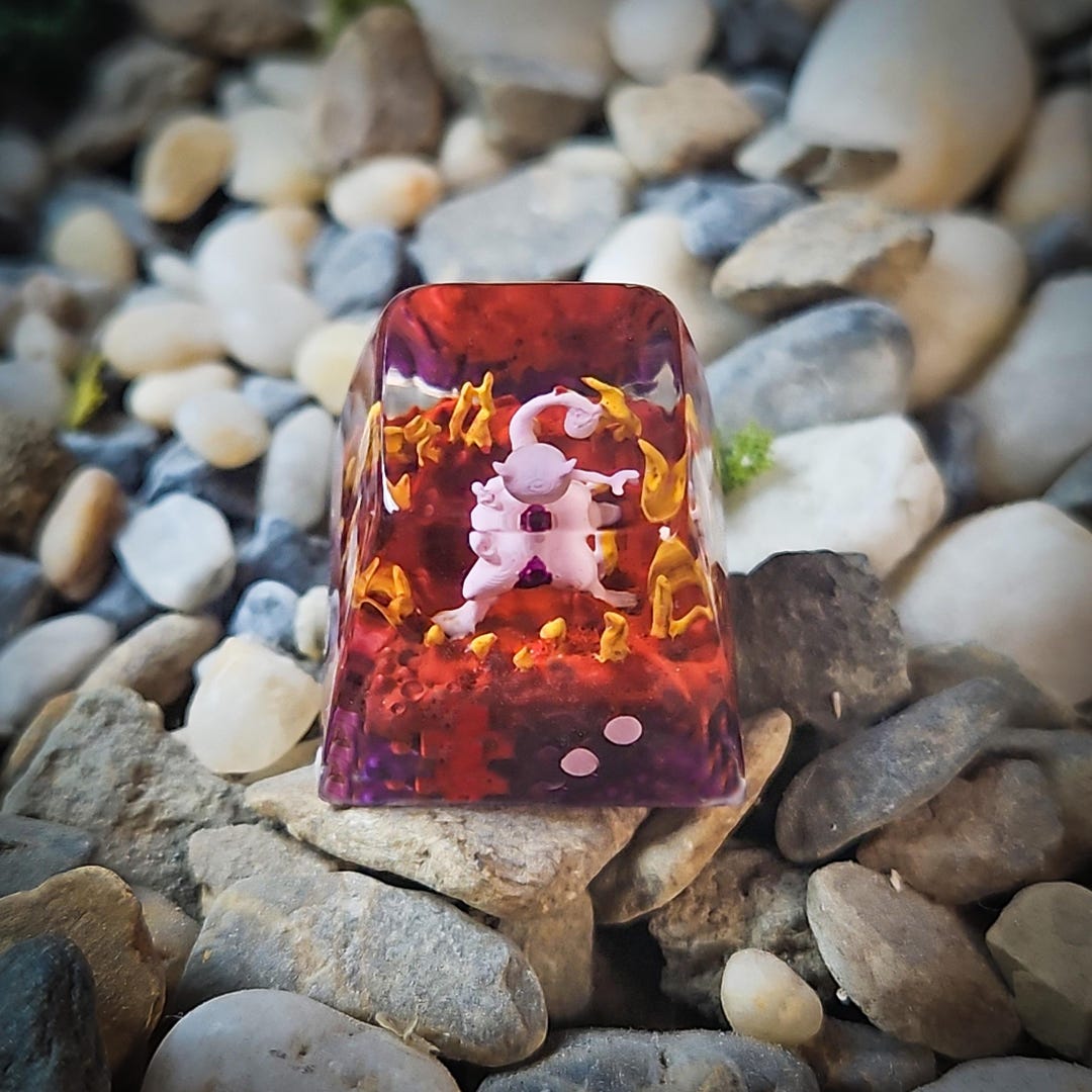 Keycap 1u Mewtwo, Handmade Keycap 1u, Cool Anime Character Resin Keycap ...
