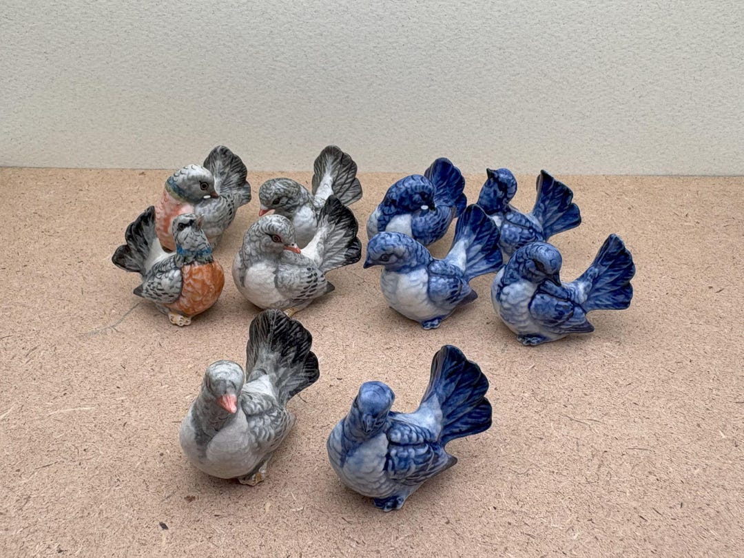 Ceramic Pigeon Figurine Set of 5 - Realistic Details and Delft Blue ...