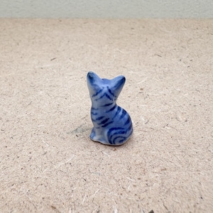 Hand-painted Tiny Blue Ceramic Cat Figurines, Delft Style Miniature ...