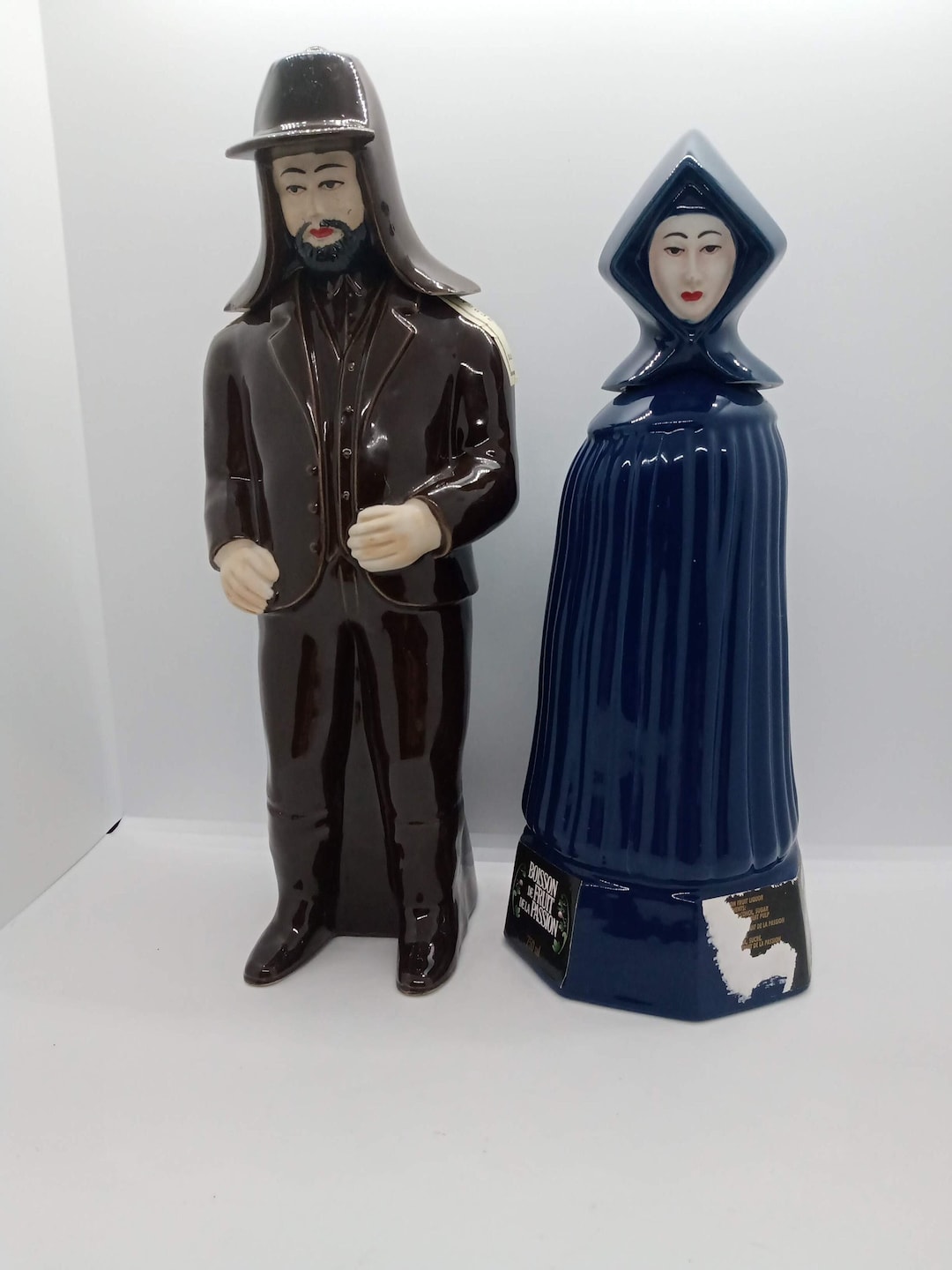 Set of 2 Vintage MULHER DO CAPOTE Liquer Bottles portugal - Etsy