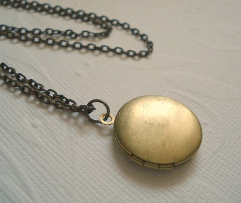 Gold Locket Necklace Round Brass Locket Necklace Gift for Her - Etsy