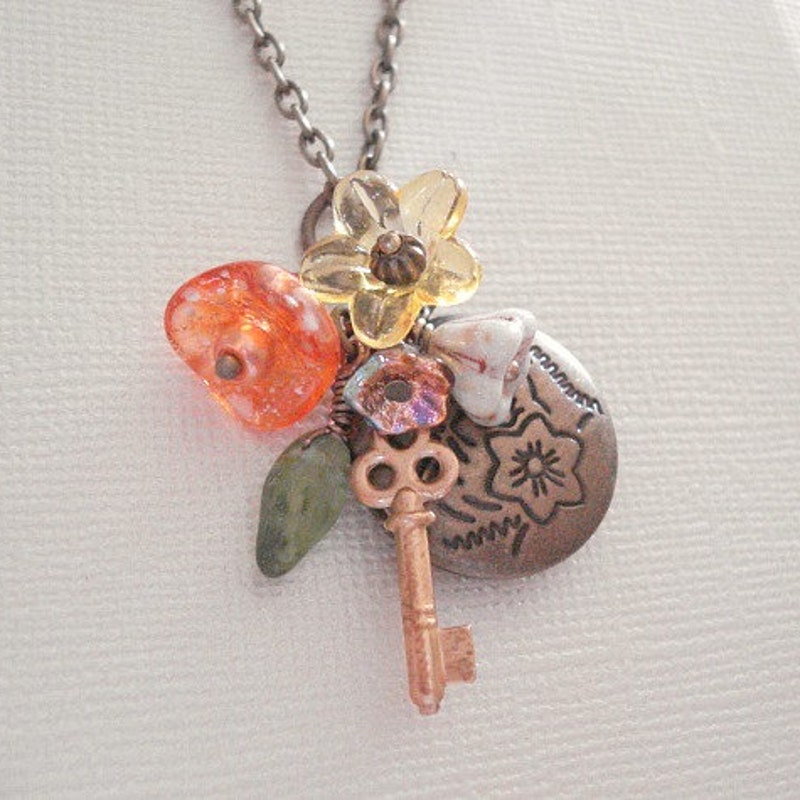 Secret Garden Locket - Etsy