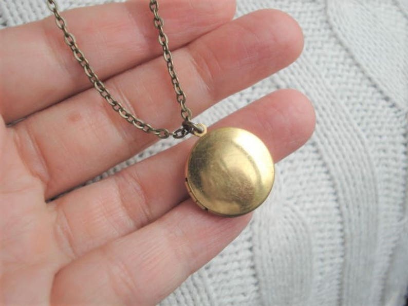 Gold Locket Necklace Round Brass Locket Necklace Gift for Her | Etsy