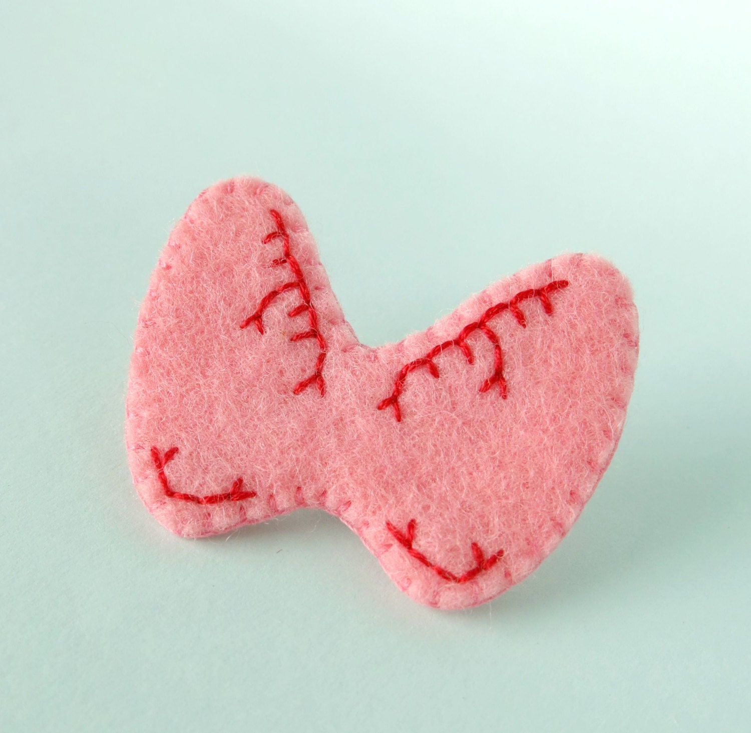 Thyroid Brooch Anatomy Pin Medical Jewellery Hypothyroidism Jewelry ...