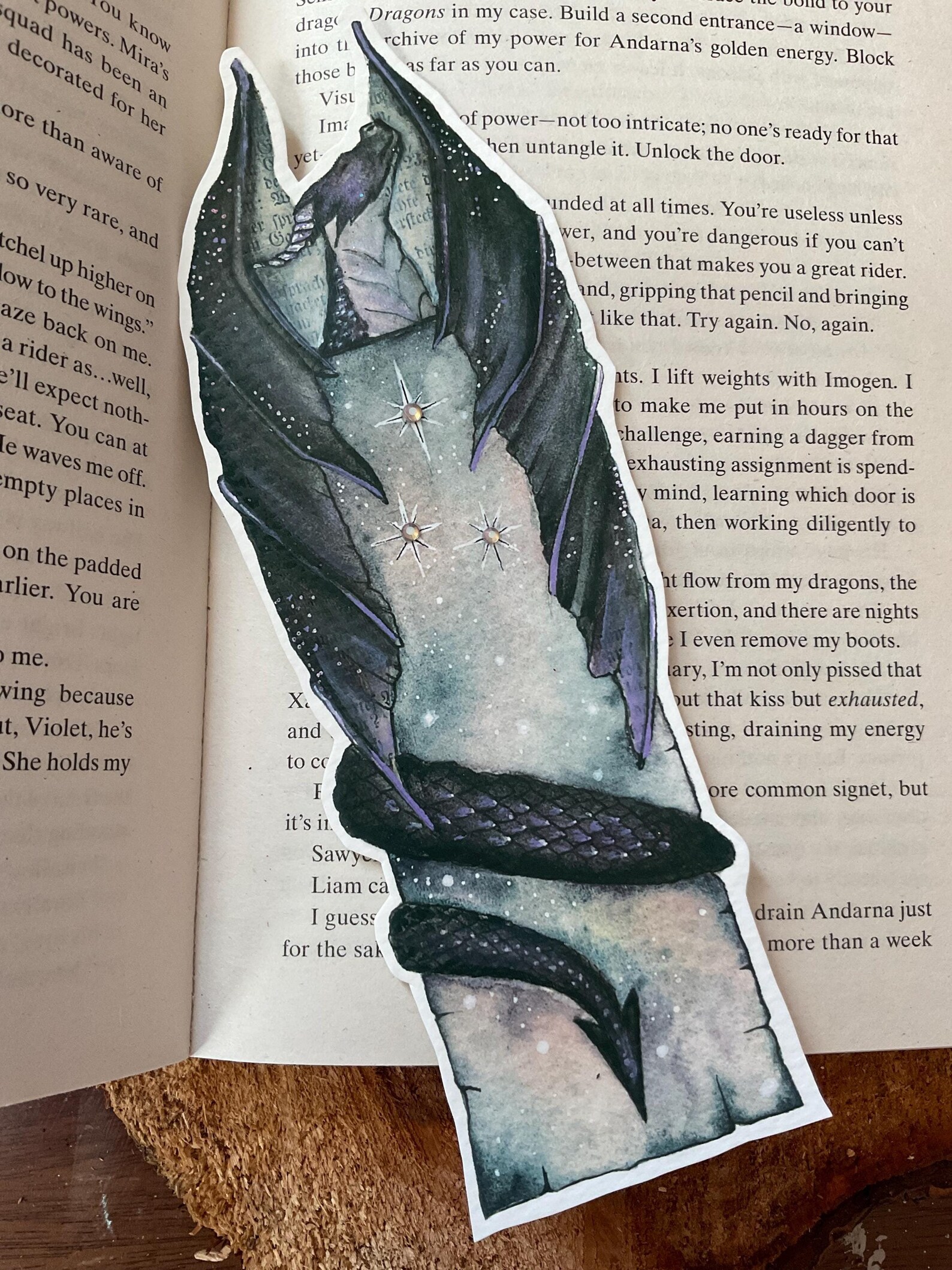 Dragon Bookmark |fourth Wing Inspired| Fantasy Bookmark - Etsy