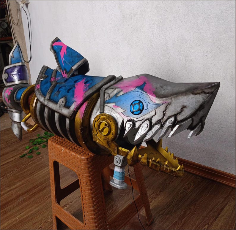 Pattern + Video on Youtube: Jinx Cosplay Fishbones Rocket Launcher From ...