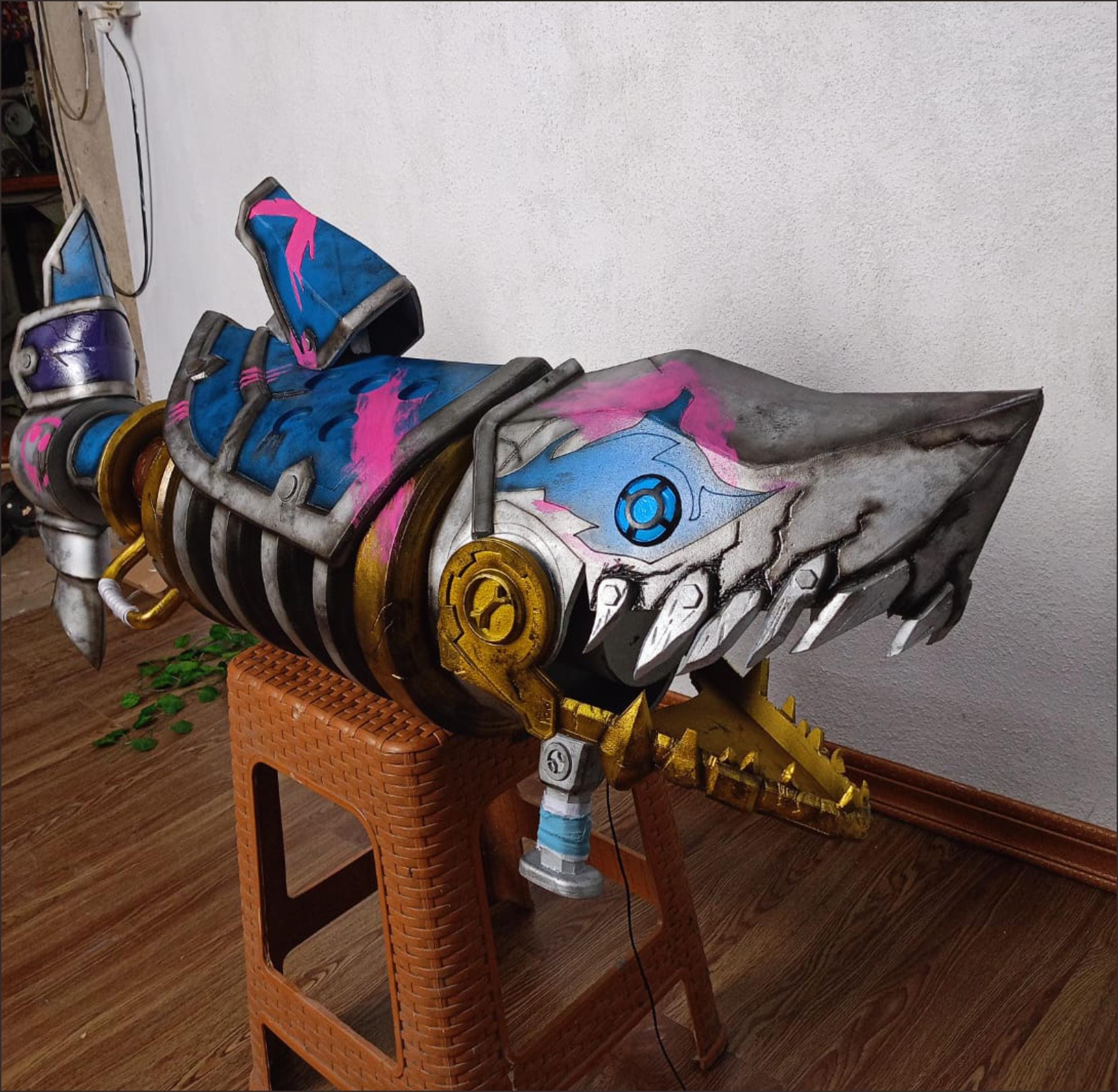Pattern + Video on Youtube: Jinx Cosplay Fishbones Rocket Launcher From ...