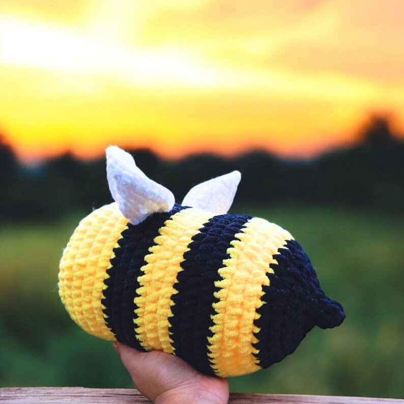 Big Bumblebee Crochet Pattern Bumblebee Amigurumi Crochet Bee Pattern Bumblebee Plushie Pdf ...