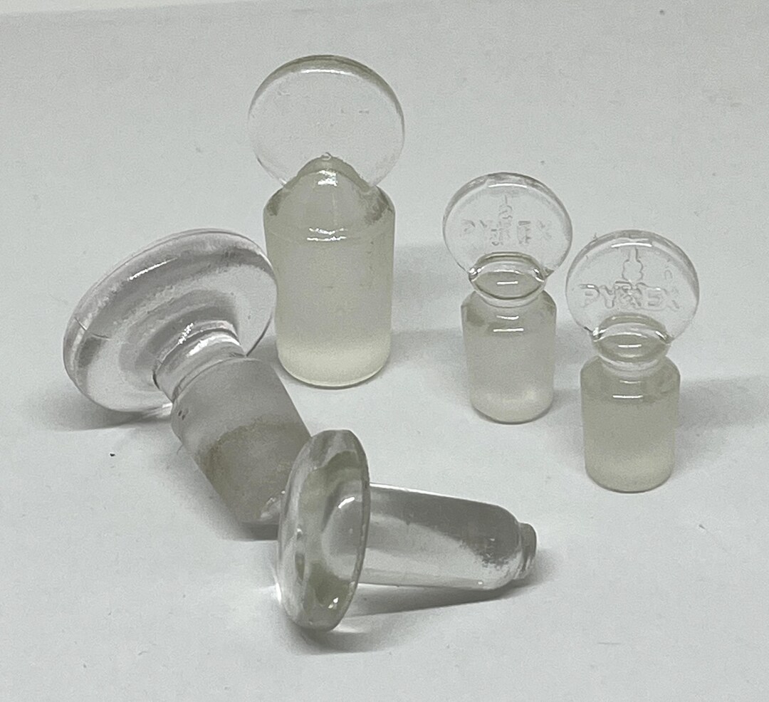 Vintage Glass Stoppers, Lot of 5 Bottle Stoppers Including Pyrex - Etsy