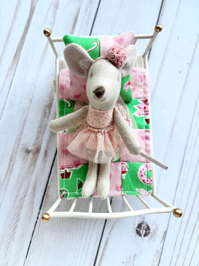 Christmas Holidays Dollhouse Quilt Small, 1:12 Scale, Maileg Mice ...