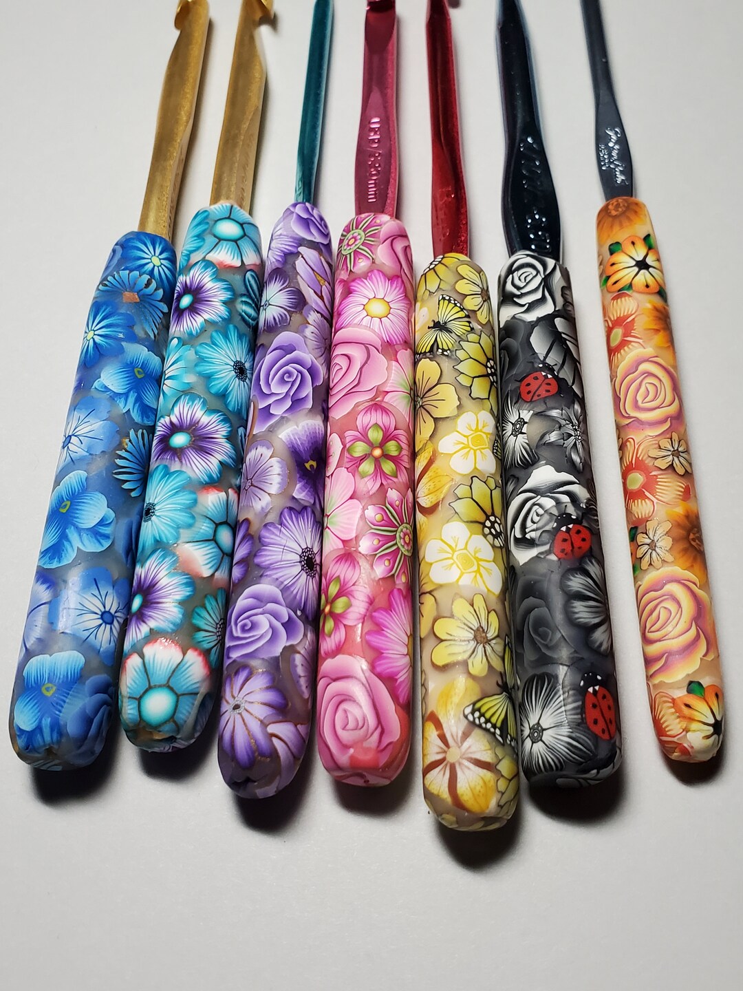 Susan Bates 4.5mm Crochet Hook Ergonomic Choose Color - Etsy