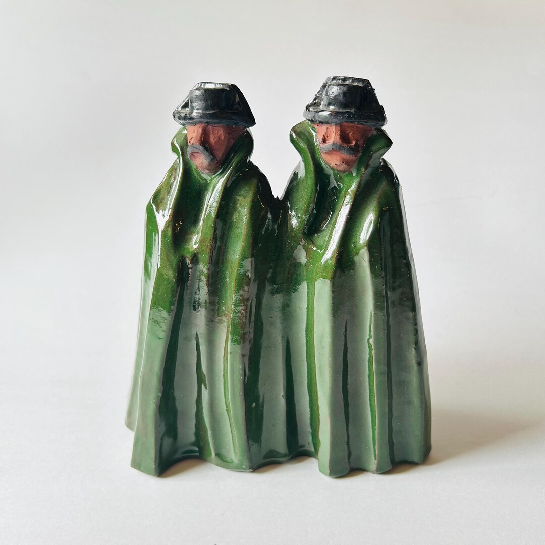 Vintage M. G. Zia Chinchon Spanish Art Pottery, Pair of Figures in ...