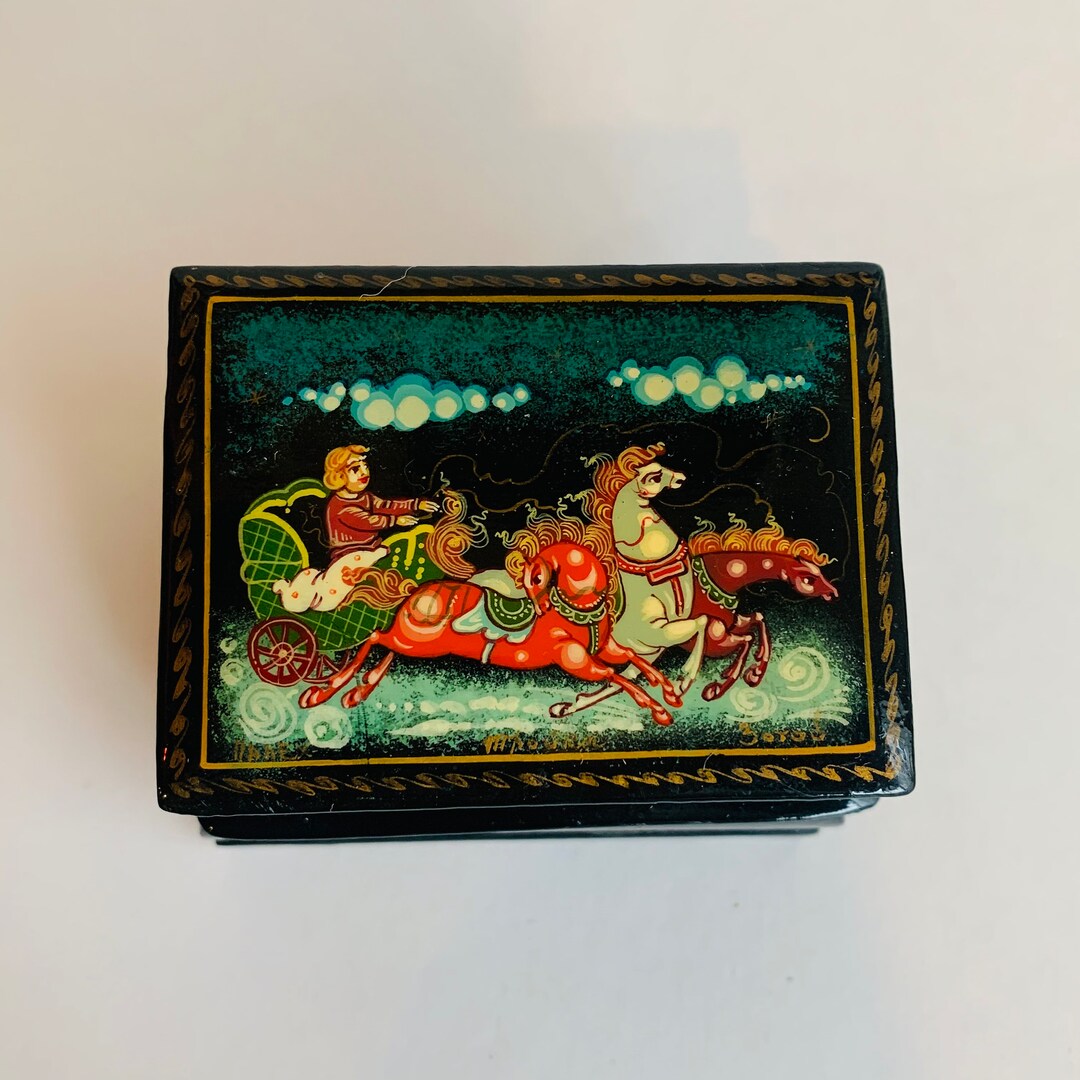 Vintage Russian Lacquer Two Story Trinket Box Hand Painted - Etsy