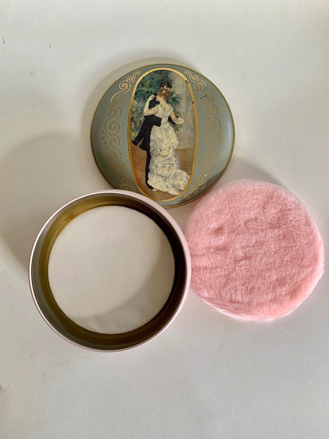 Vintage Dusting Powder Tin, Sassique, Keepsake Edition - Etsy