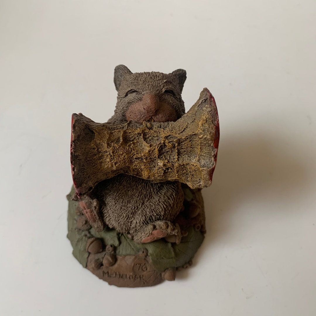 Vintage Mcintosh Mouse With Apple by Tim Wolfe - Etsy