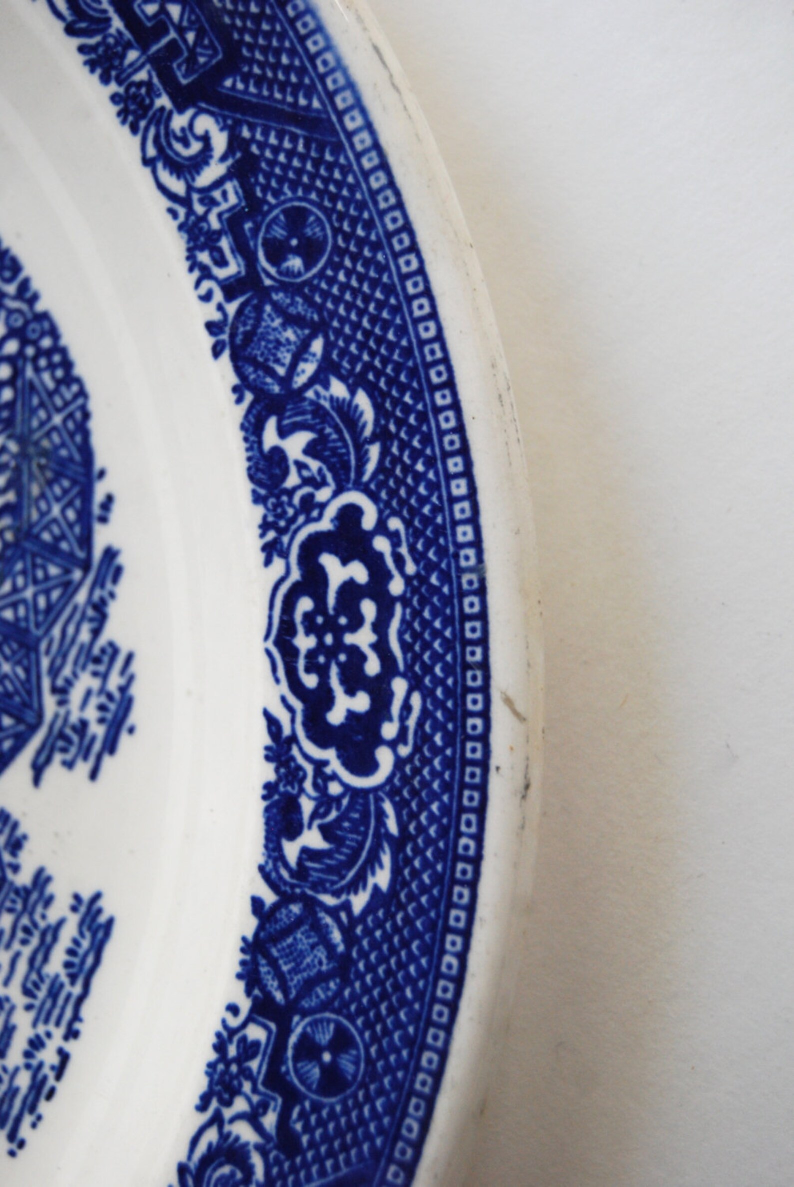 Vintage Divided Blue Willow Plate Royal China | Etsy