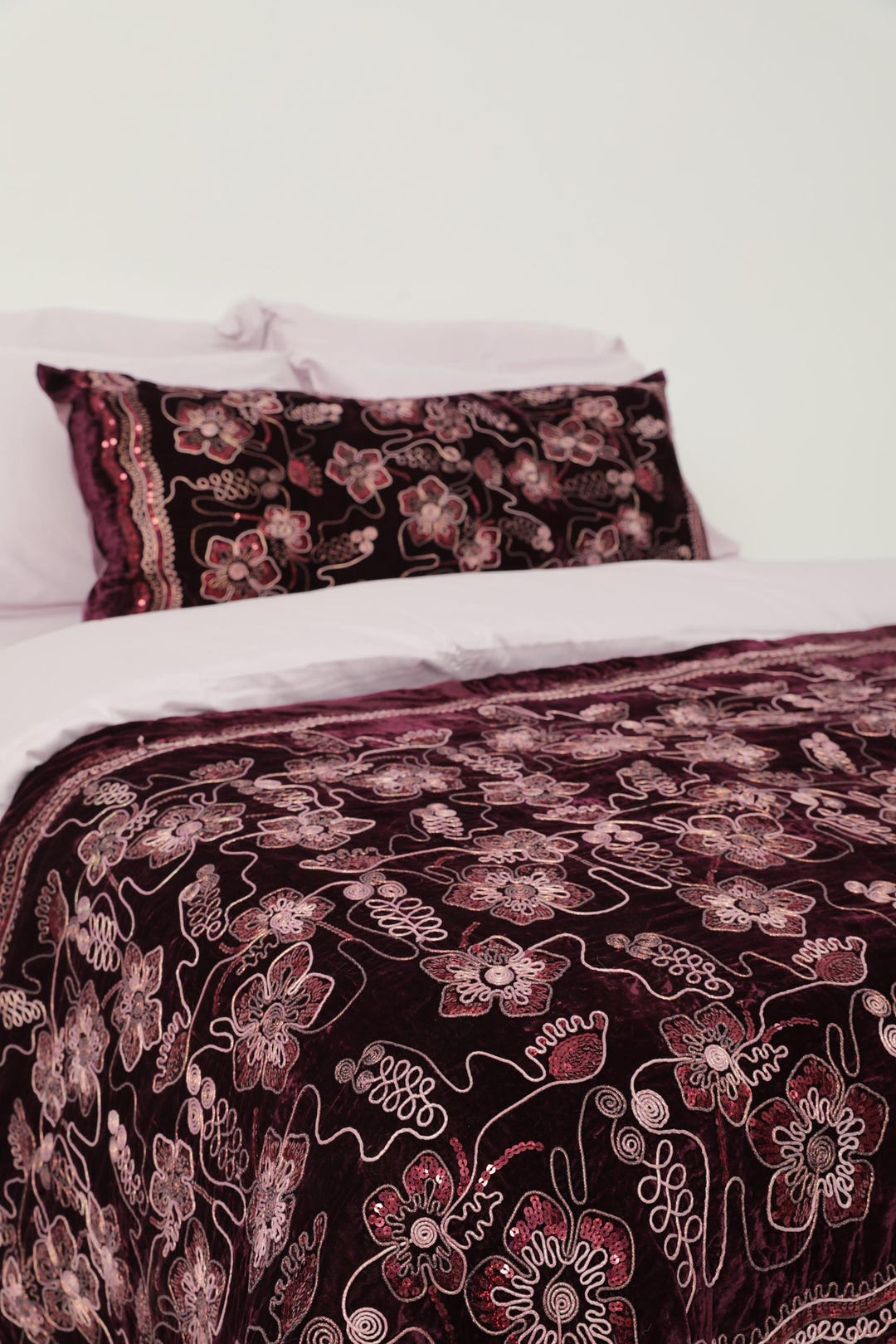 Oriental Floral Sequin Embroidered Velvet Silk Luxurious Double Duvet ...