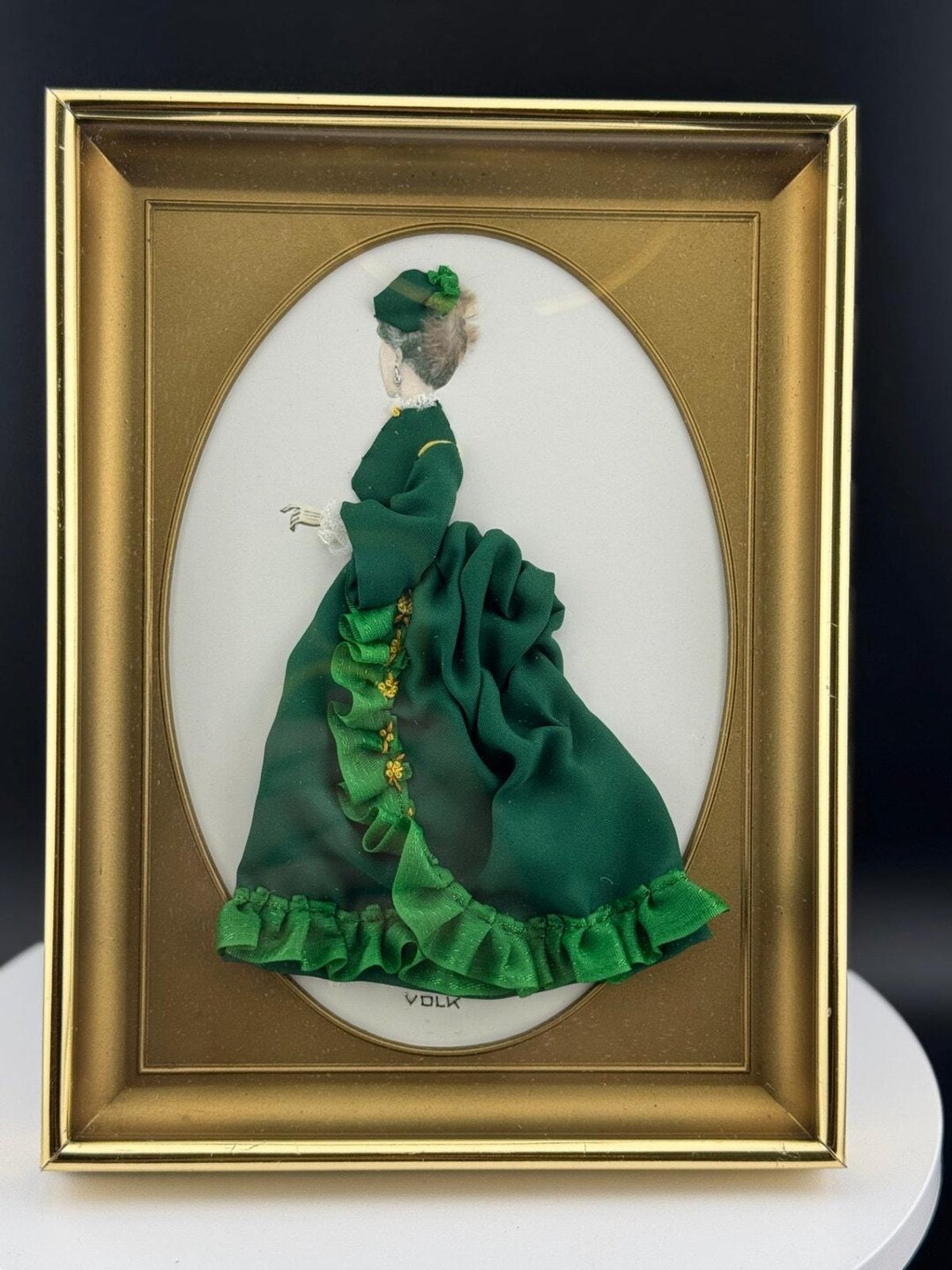 Victorian Woman Diorama - Green - Etsy