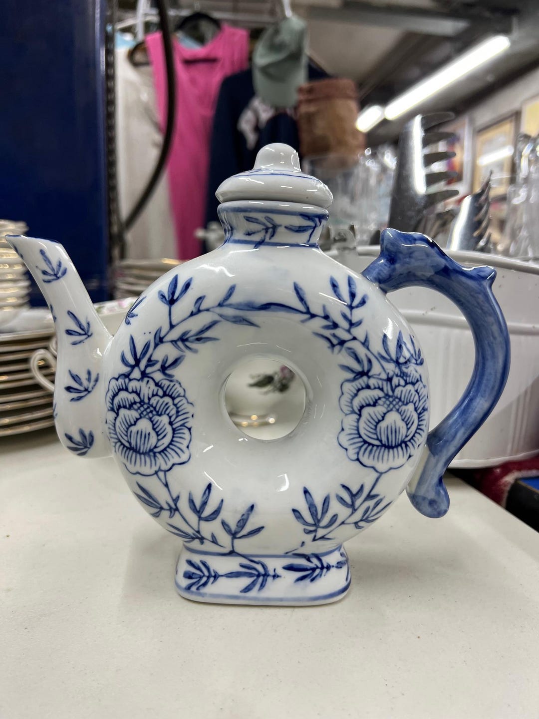 Vintage Collectible Chinese Blue White Round Doughnut Shape Blue White ...