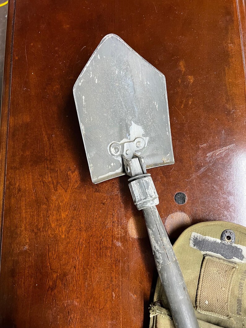 WW2 US Pioneer Shovel; Fold-able Shovel With Cover to Attach to ...