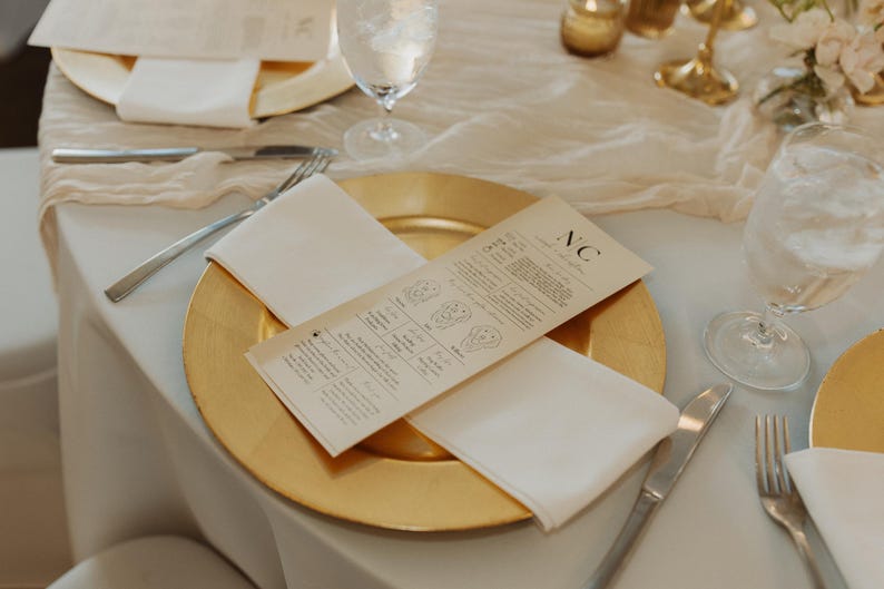 Modern & Minimalist Wedding Fun Fact Card - Etsy