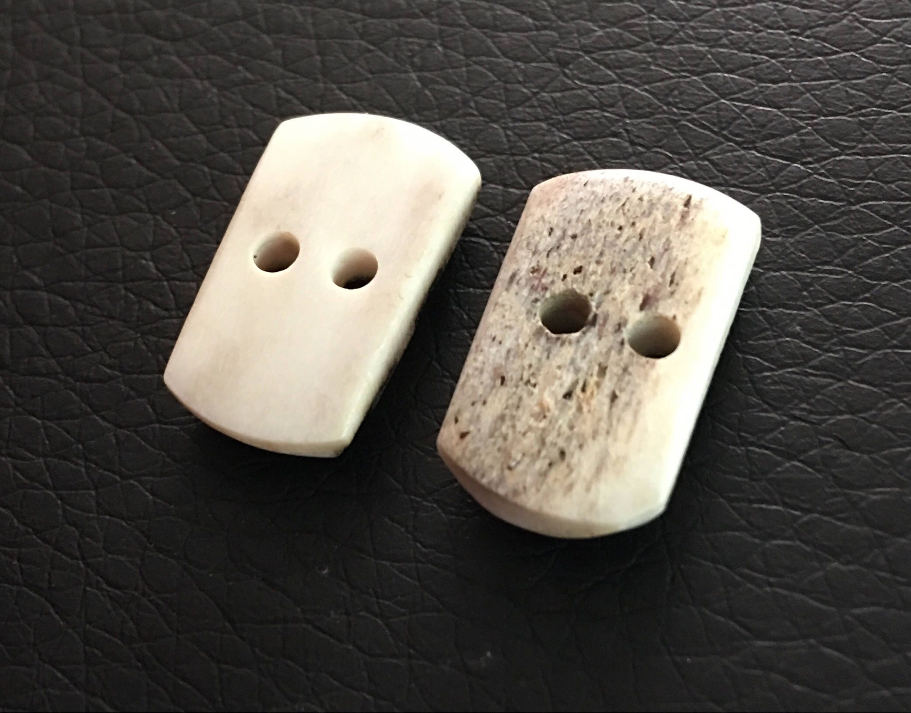 LOT R natural Elk Deer Shed Buttons 18mm 1 Button - Etsy