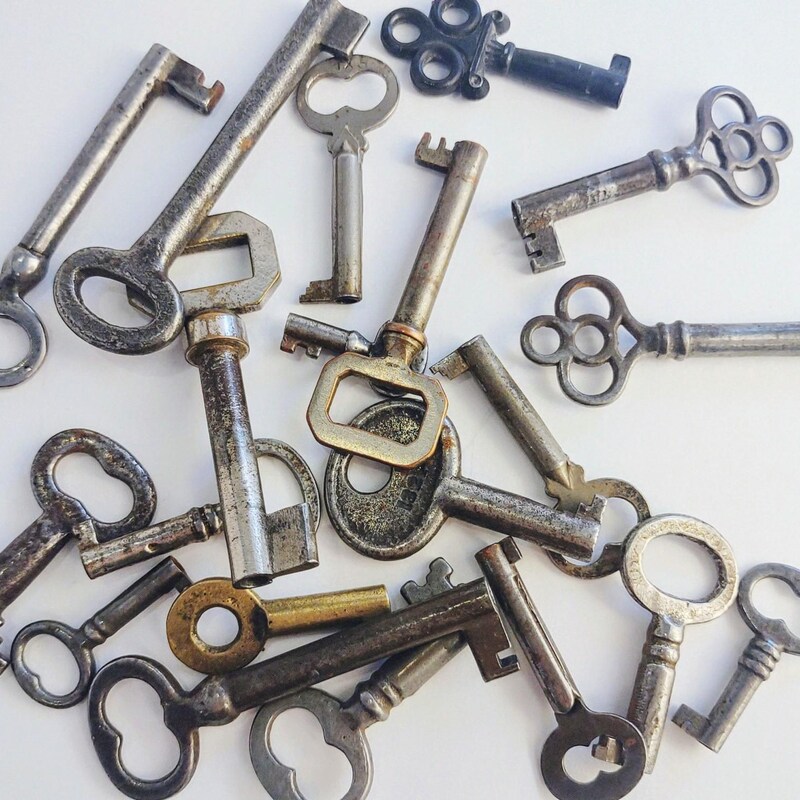 Brass Skeleton Key - Etsy