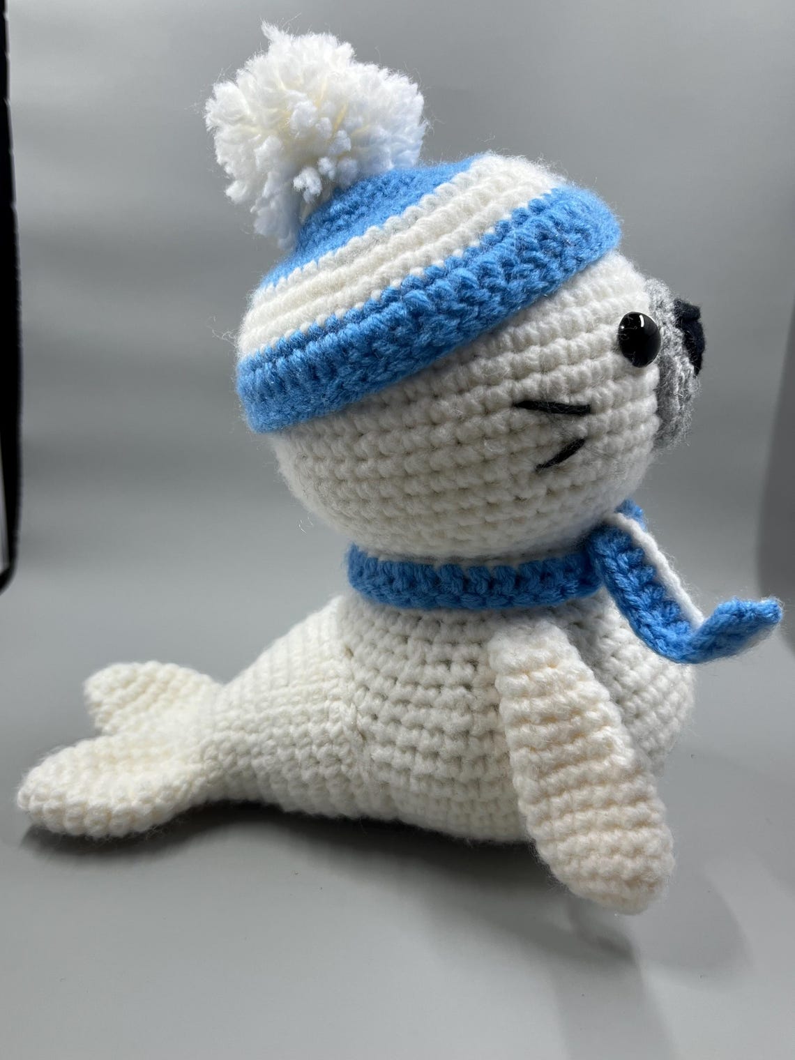 Winter Seal With Hat and Scarf | Handmade | Crochet | Amigurumi | Gift ...