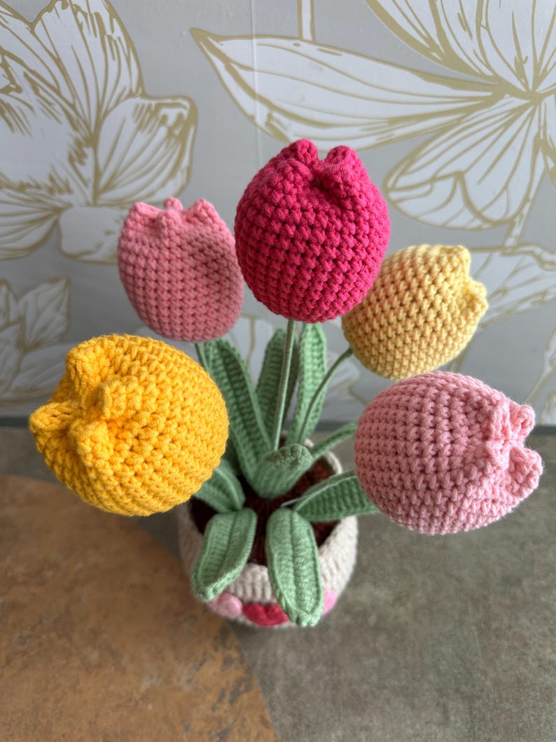 Crochet Tulip Flower, Tulip Flowers, Handmade Finished Crochet Tulip ...
