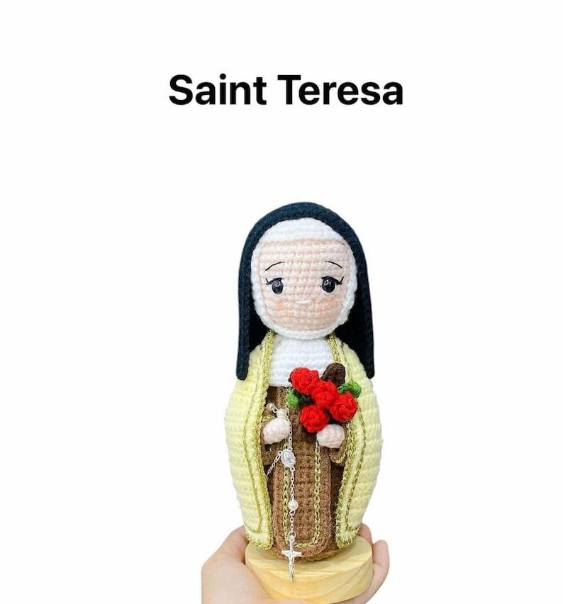 Crochet Bible Characters, Crochet Saints, Crochet Saint Anna, Crochet ...