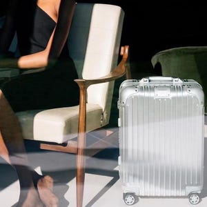 Hard Shell Trunk Luggage Suitcase, Lightweight and Durable Carry-on ...