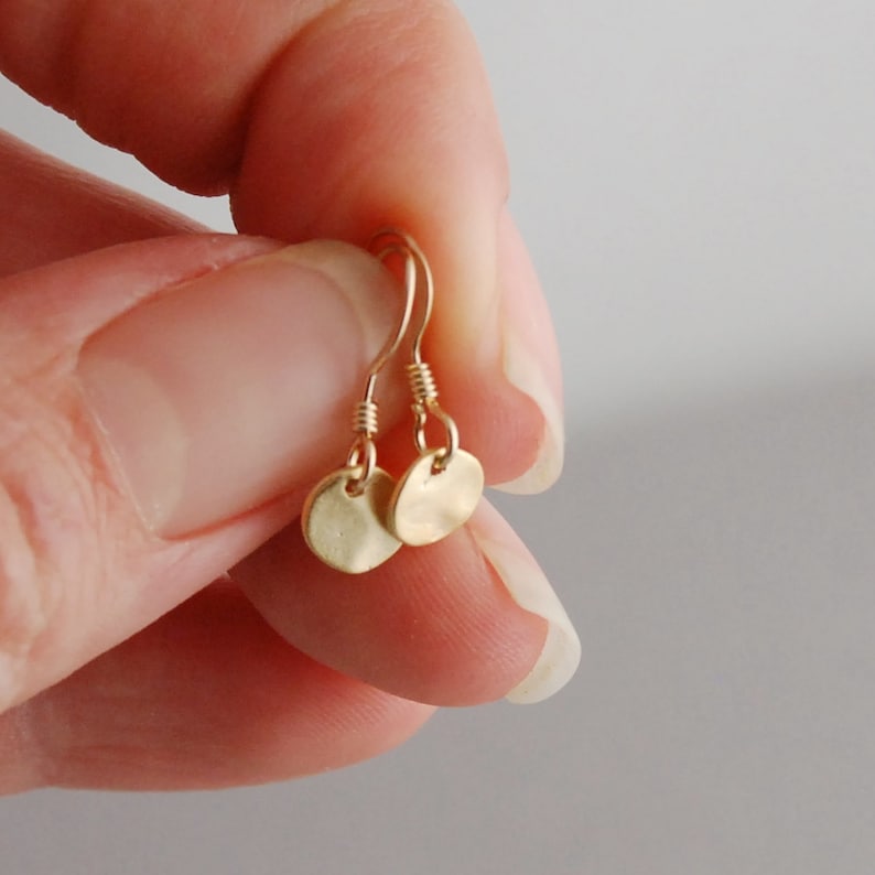 Tiny Gold Hammered Disc Earrings 14k Gold Filled Minimalist - Etsy