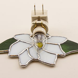 Stained Glass Magnolia Night Light - Etsy