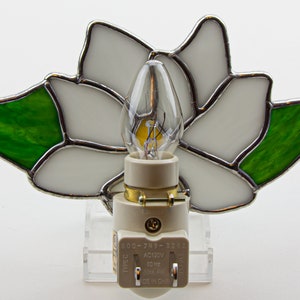 Stained Glass Magnolia Night Light - Etsy
