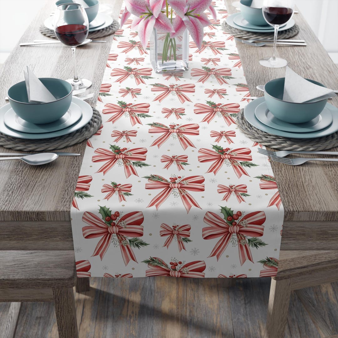 Red Bow Christmas Table Runner | Holiday Floral Cloth - Etsy