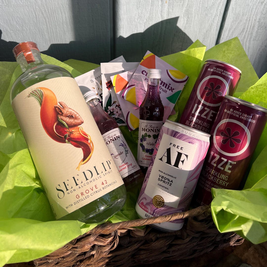 Seedlip Grove 42 Mocktail Kit With Sparkling Blackberry, Violet ...