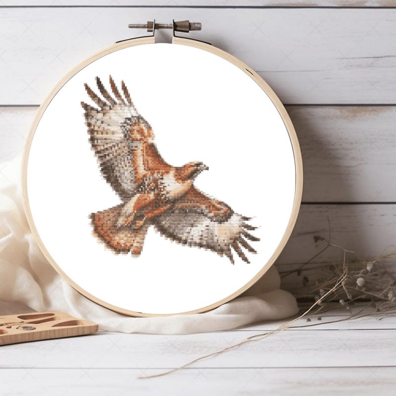Falcon Embroidery Design - Etsy