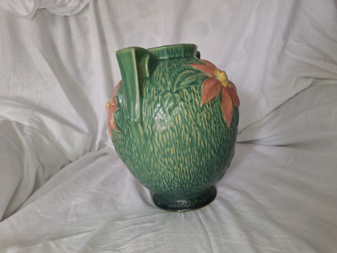 1940s Roseville Pottery clematis, Vase Green With Pink Flowers Vase ...