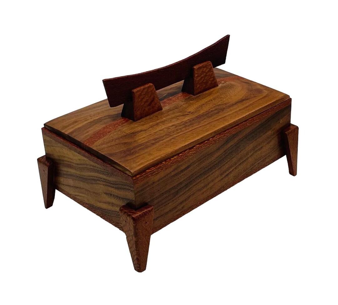 Walnut Pagoda Valet Box, Australian Lacewood Trim, Velvet Lined - Etsy
