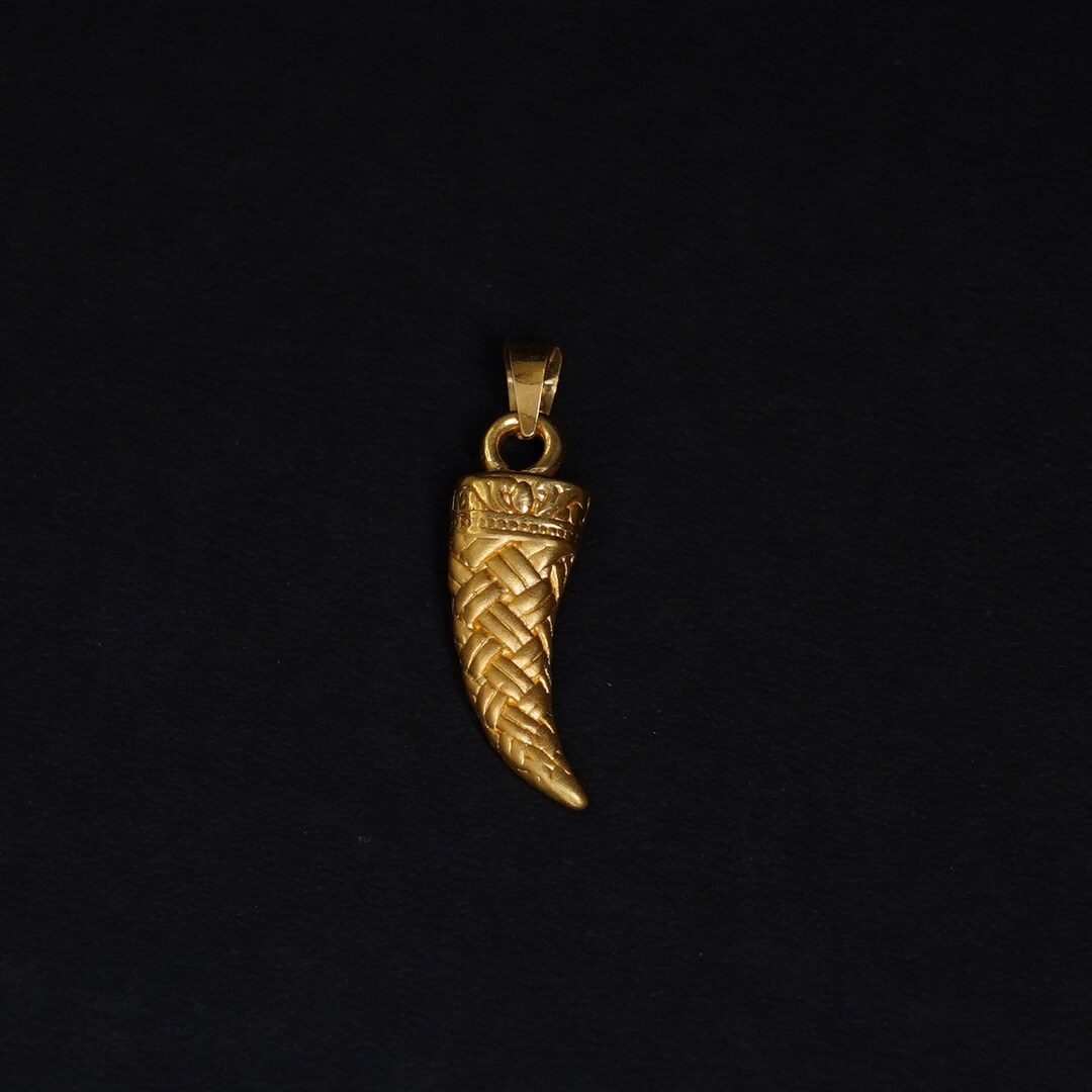 22 Carat Gold Tiger's Nail Locket 2.06g - Etsy