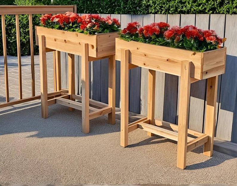 DIY Wooden Outdoor Planter Box Build Plan, Woodworking Plans, DIY ...