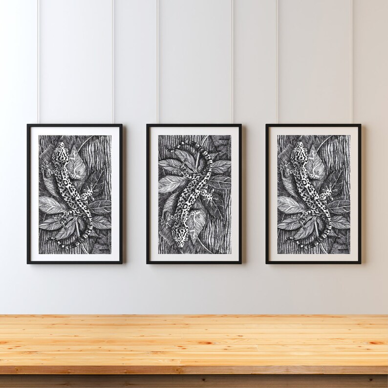 Elegant Original Hand-drawn Gecko in Pen and Ink - A3 Size (11.7 in X ...