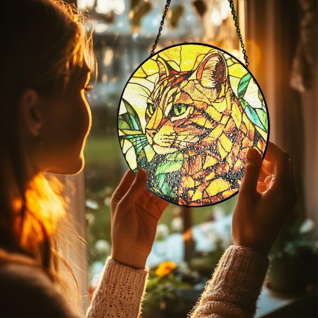Jungle Glow Bengal Beauty Stained Glass, Cat Glass Art, Tabby Cat ...