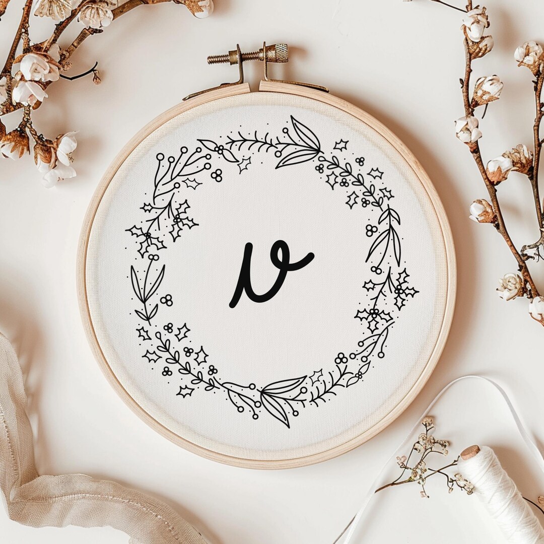 LETTER v EMBROIDERY MONOGRAM Pattern Christmas Wreath Design Instant ...