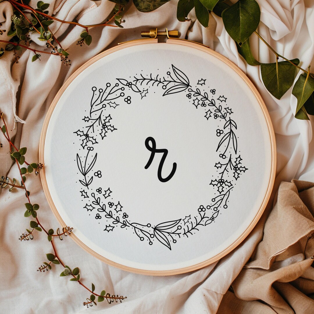 LETTER r EMBROIDERY MONOGRAM Pattern Christmas Wreath Design Instant ...
