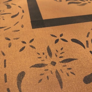 Early American Floorcloth Area Rug. Primitive Floor Cloth. Pineapple ...