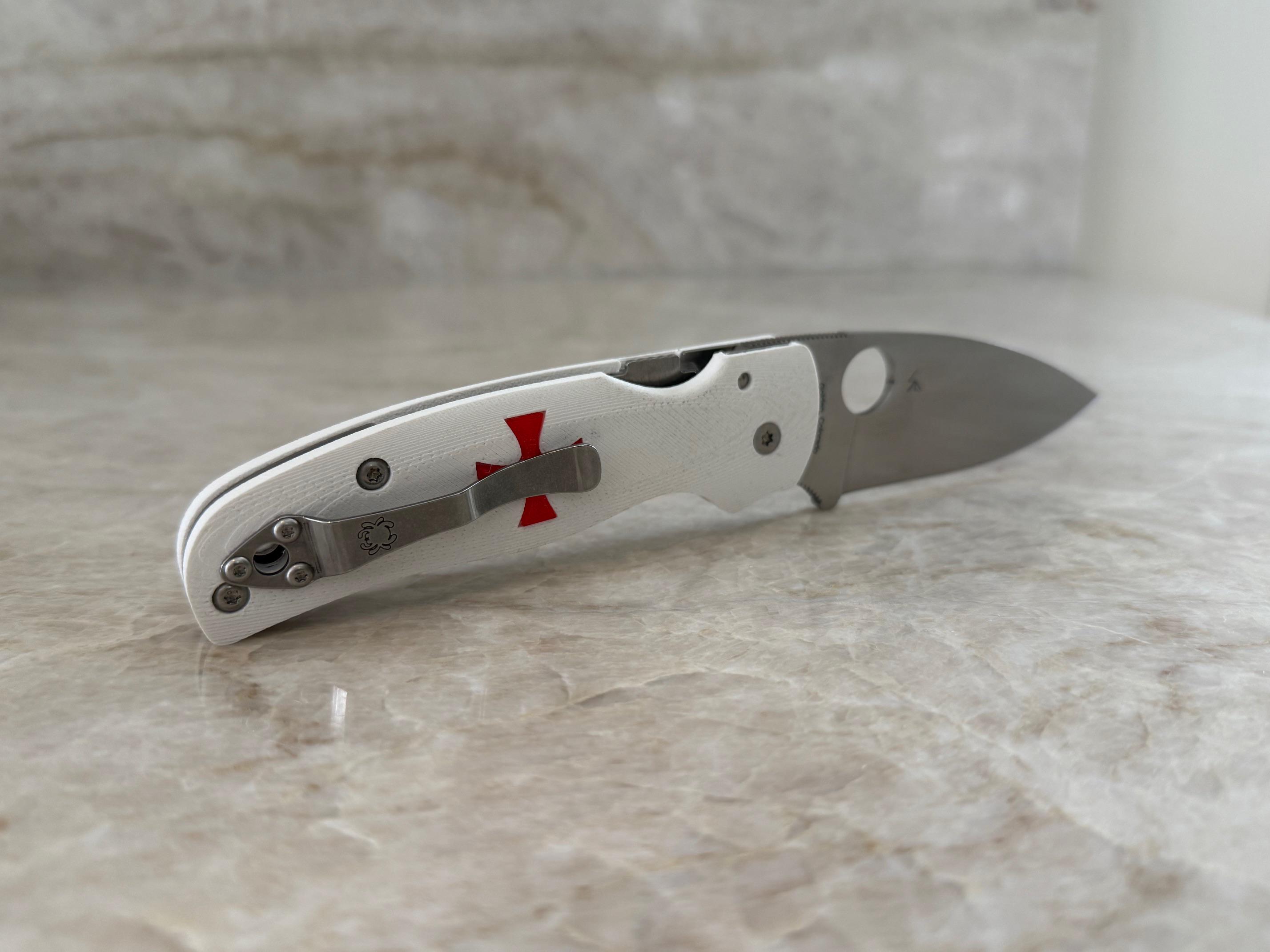 Spyderco Shaman - Templars - Etsy