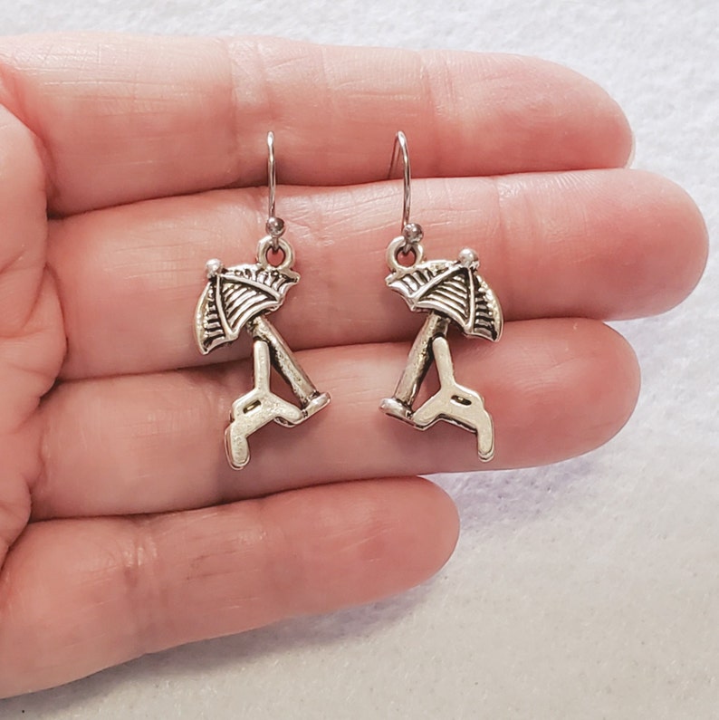 Beach Chair Earrings - Beach Chair Charms - Beach Jewelry - Vacation ...